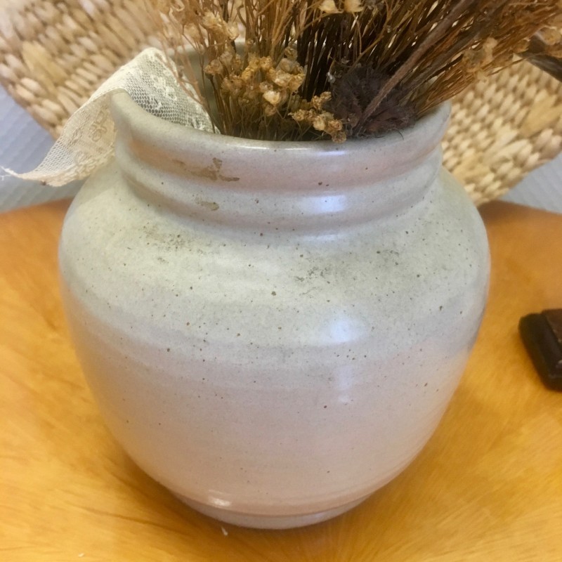 pot en grès céramique ancien émaillé vernissé grège blanc vintage