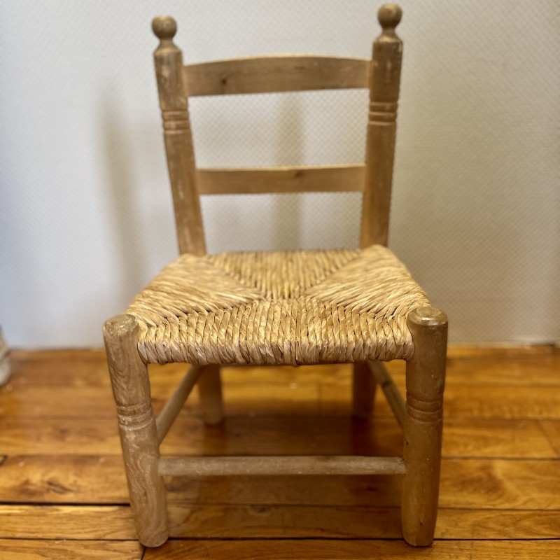 chaise en bois en paille pour enfant années 60 70 vintage