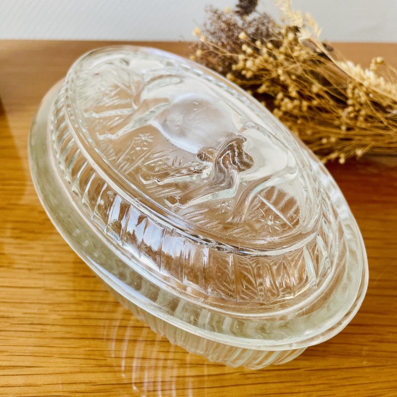 beurrier vache circa 1960/1970 vintage en verre transparent ciselé